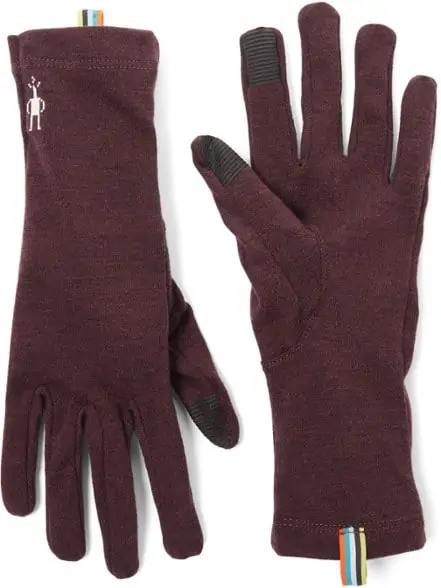 The 8 Best Thin Gloves for Extreme Cold in 2024